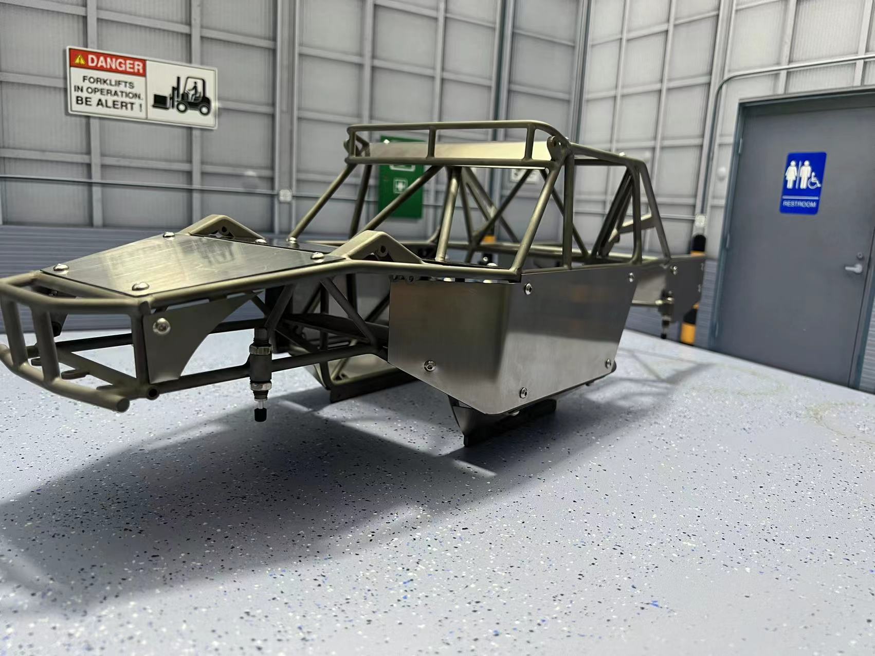 UT4 (monkey version）Titanium alloy cage customization– LX Shock