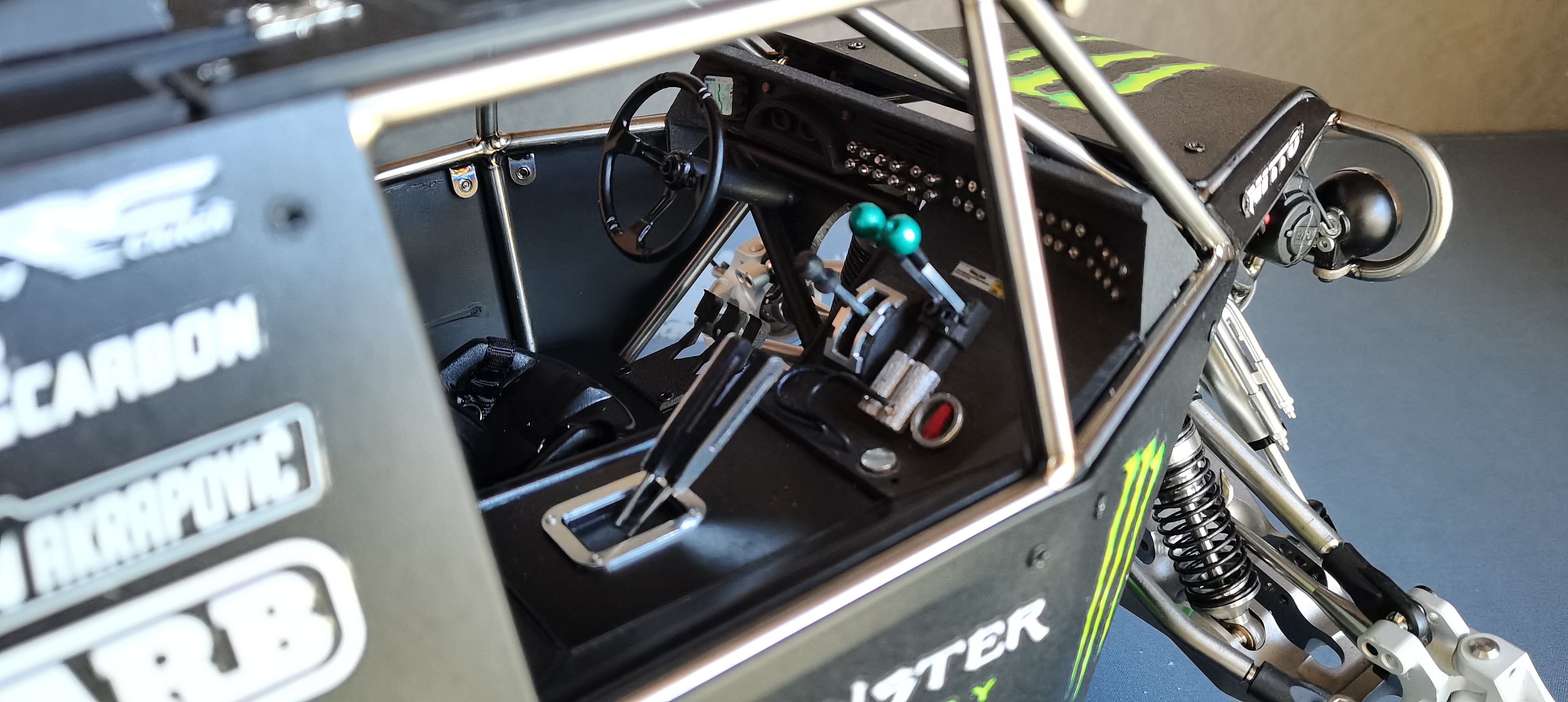 Dragon Slayer Titanium alloy cage custom yeti chassis production– LX Shock