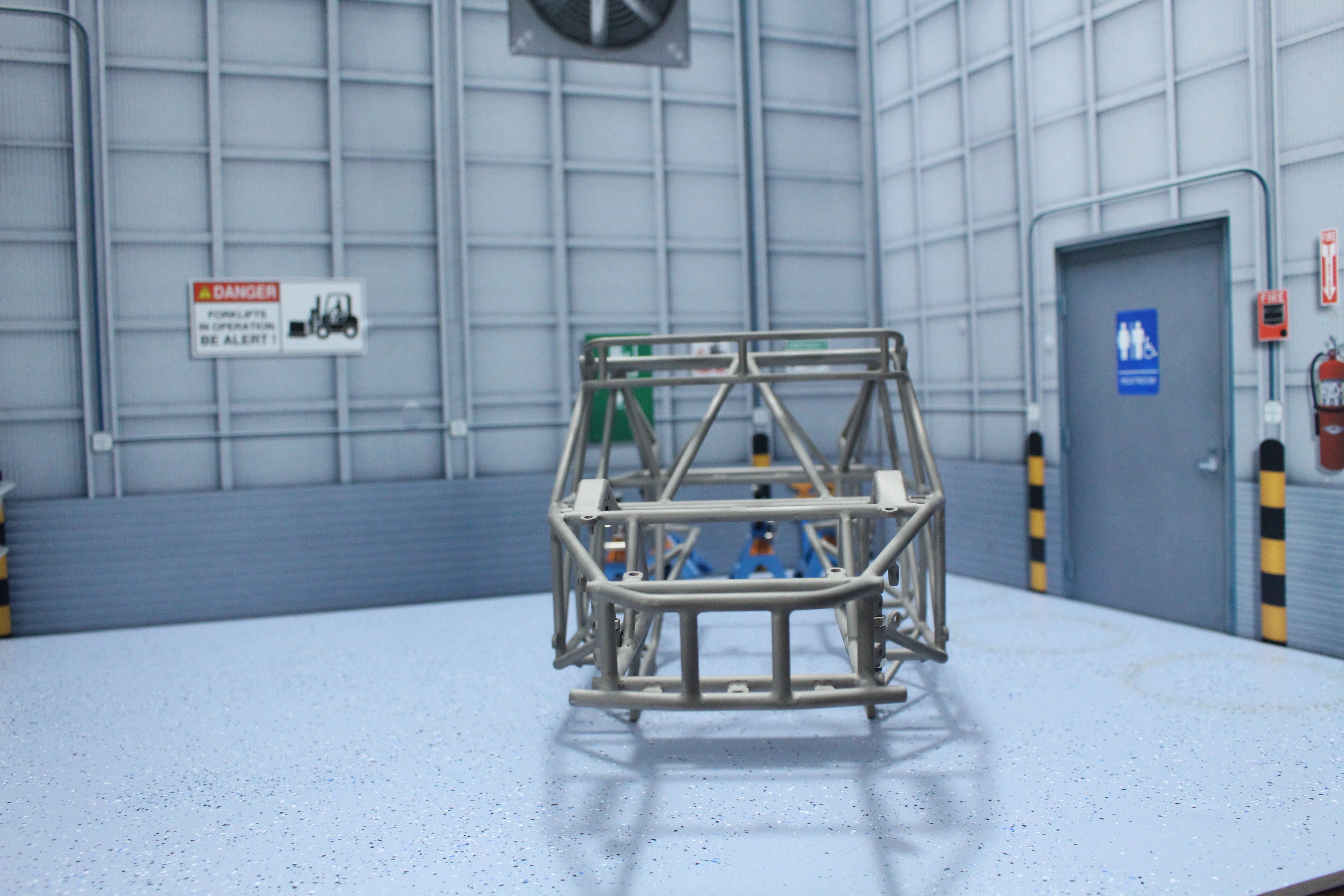 UT4 (monkey version）Titanium alloy cage customization– LX Shock